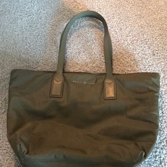 Marc Jacobs | Bags | Marc Jacobs Army Green Purse | Poshmark